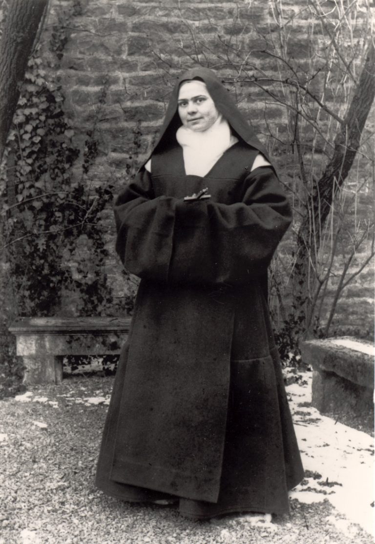 Celebrating Saints: Elizabeth of Trinity — November 8 - CATECHIST Magazine