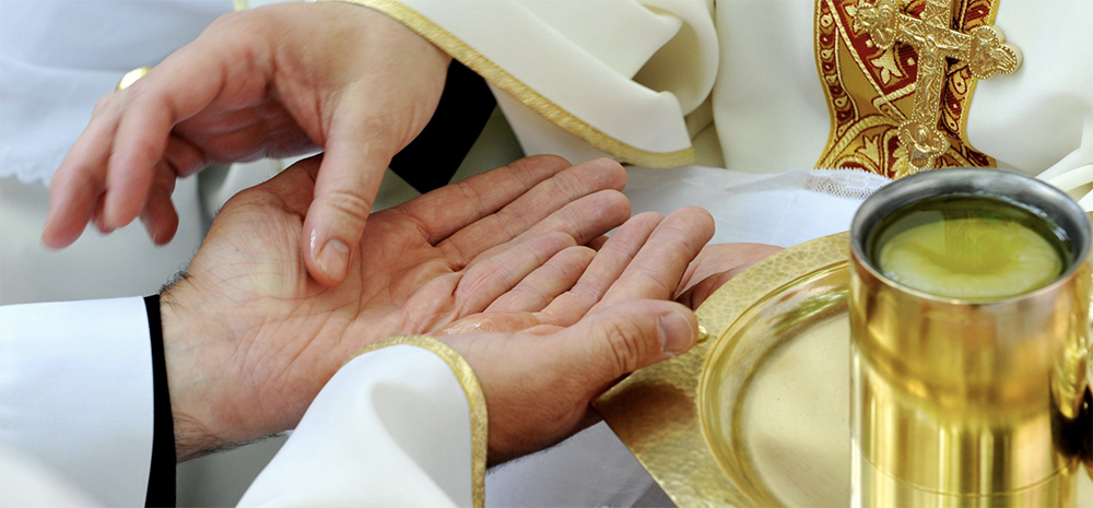 Holy Orders: The Mission of Christ Continues - CATECHIST Magazine