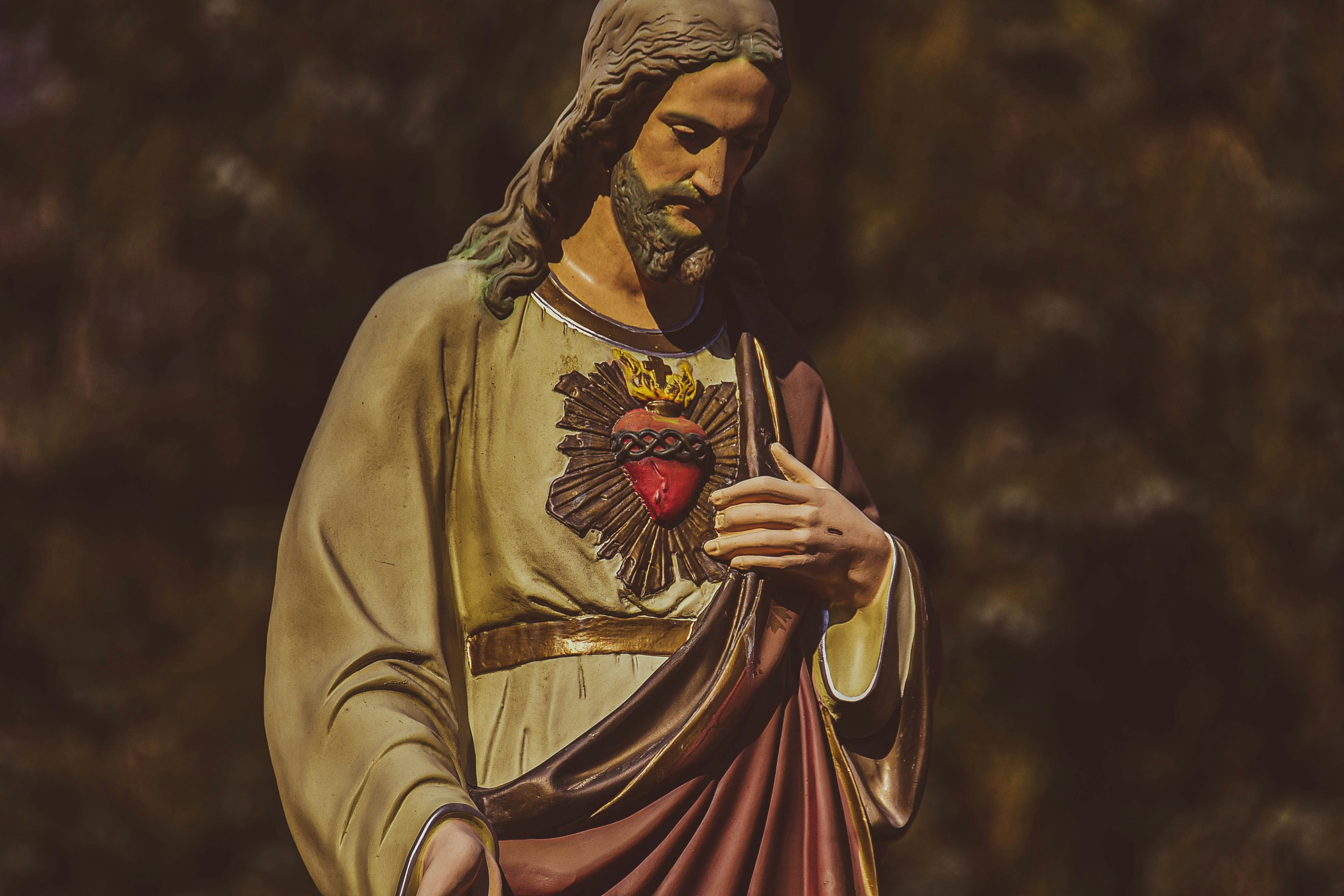 Heart of Christ, Heart of the Catechist - CATECHIST Magazine